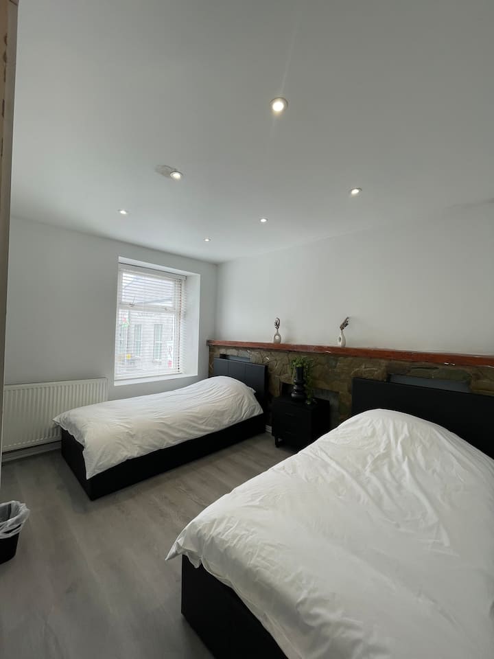 Holyheadinn Room 2 - Holyhead
