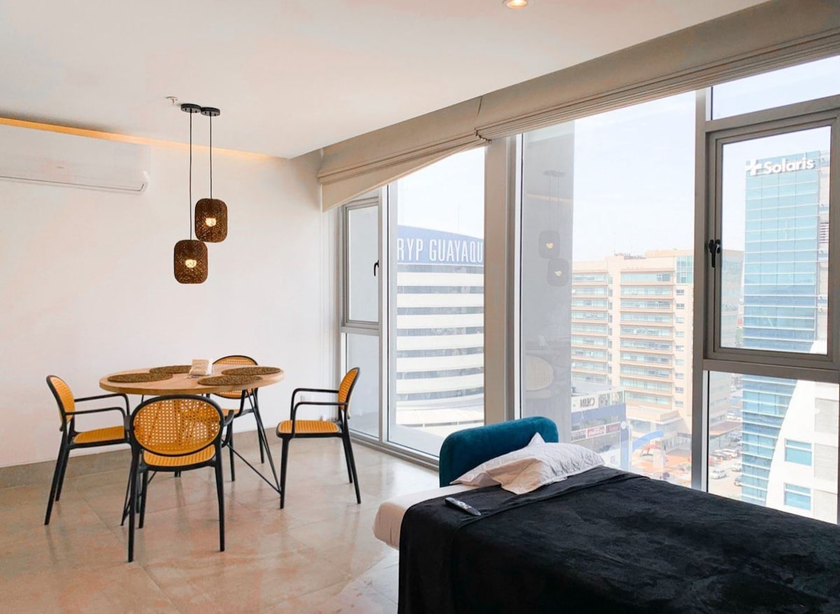 Suite frente al mall, Vistas, Parqueo, Agora 21 - Departamentos en ...