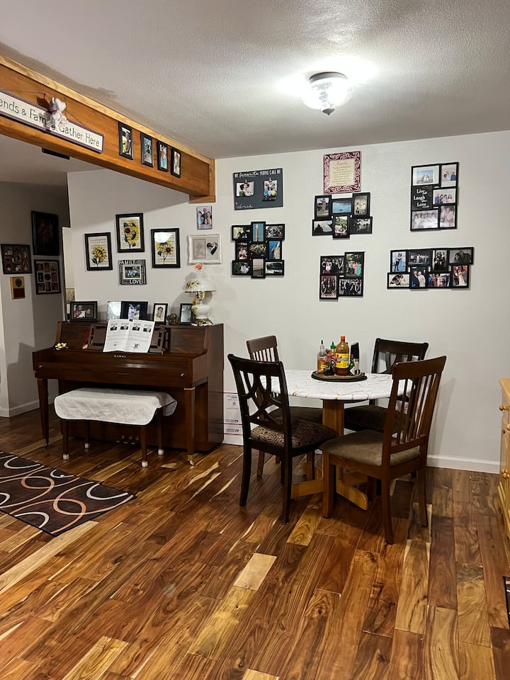 Quiet Neighborhood, Privacy - Silverdale, WA