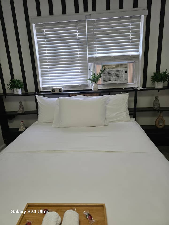 Best Place Simple Accommodation - Brooklyn, NY