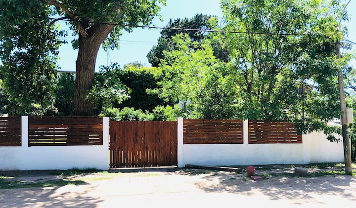 El Alero Casa De Vacaciones - Villa Gesell