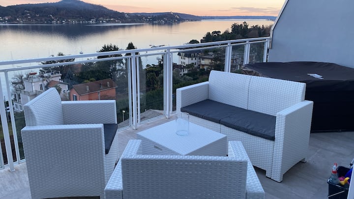 Appartamento Intero Con Vista Panoramica Sul Lago - Meina