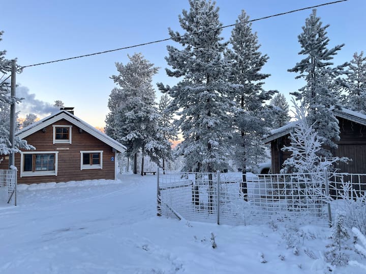 Private Log Cabin By The Lake Of Inari - Inari