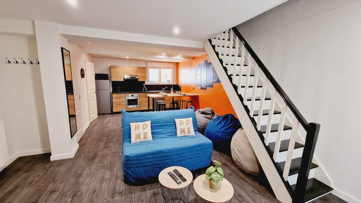 Belle Maison Rénovée, Clim, Parking Privé Gratuit - Agen