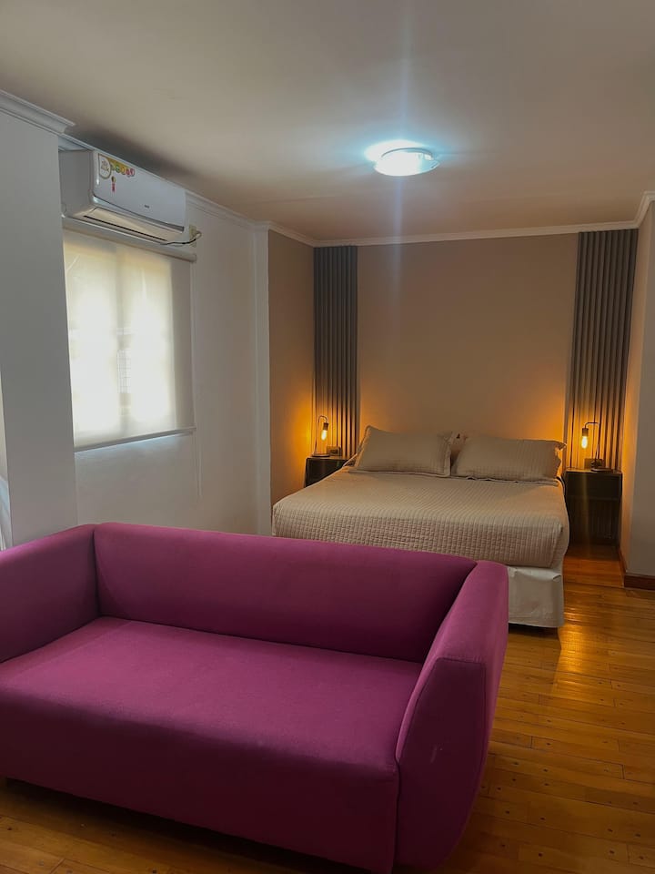 Familiar, En El Centro Mismo, Desayuno Incluido - Puerto Iguazú