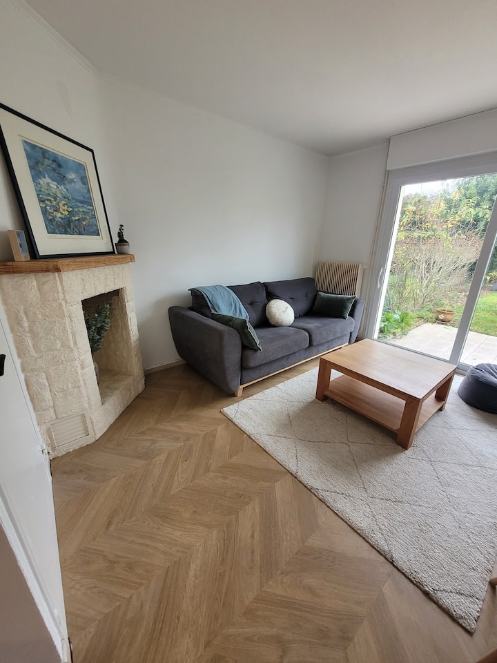 Maison 2 Chambres, 500m Métro - Villeneuve-d'Ascq