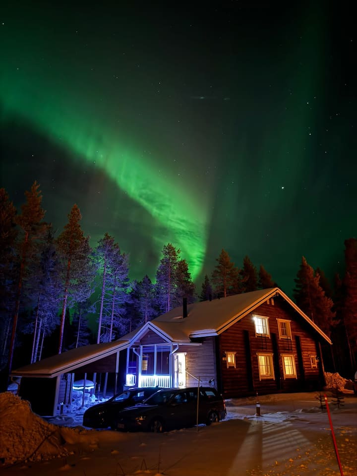 Rauhallinen Ja Tunnelmallinen Mökki. - Lappi