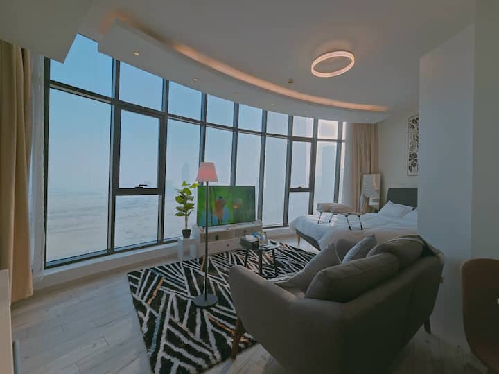 Cozy Seaside Room In Seef Area - Bahrain
