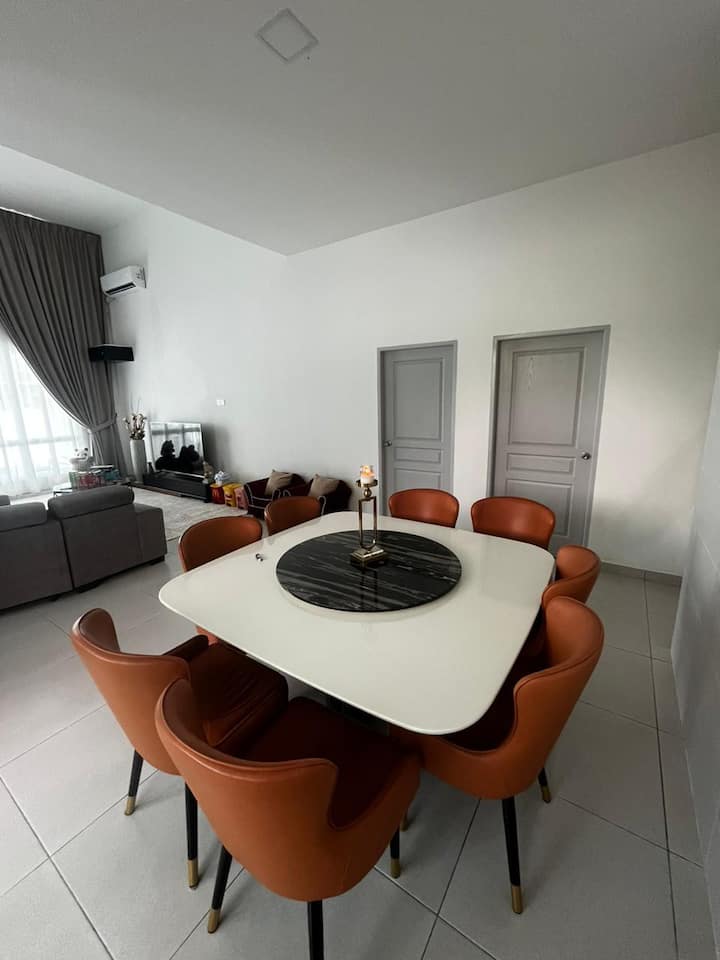 June Miri Homestay - 美里