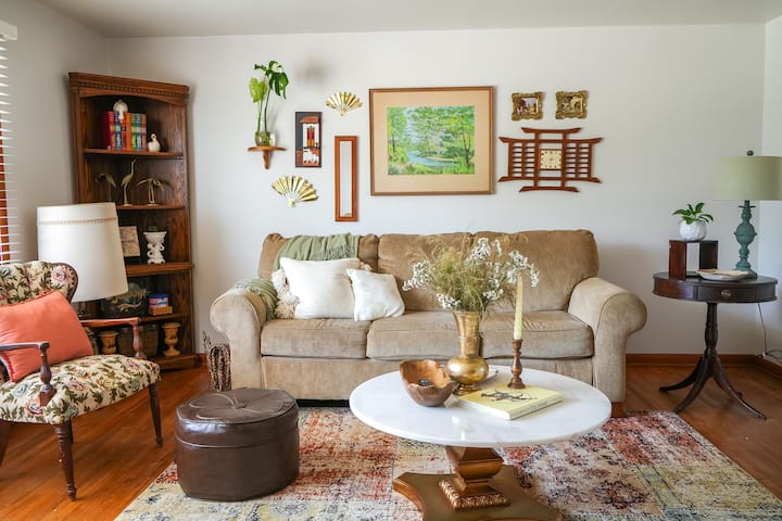 The Stable Suite - Near Dixon Sterling Polo - White Pines Forest State Park, Mt Morris