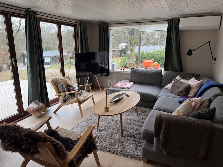 Dejligt Og Hyggeligt Sommerhus. - Ebeltoft