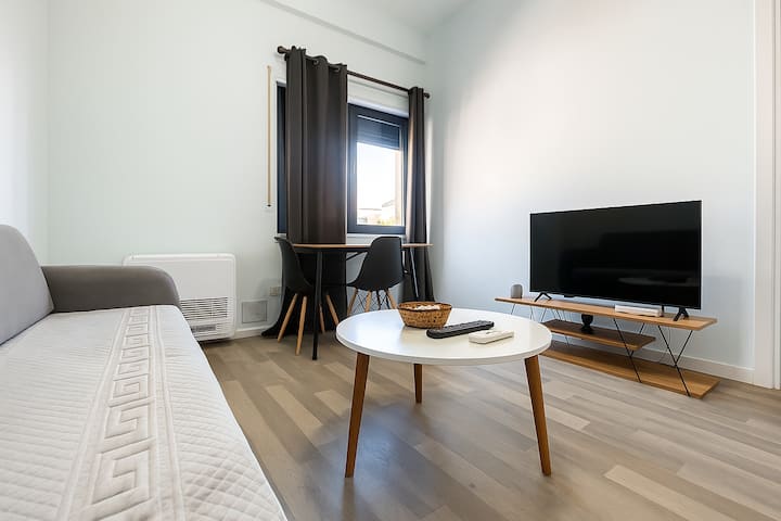 Mozart Ap | City Center Tirana | Self Check In - Albania