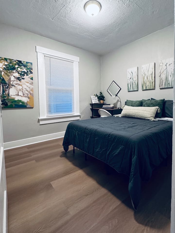 Charming Room By Children’s, Downtown, Ud - Dayton, OH