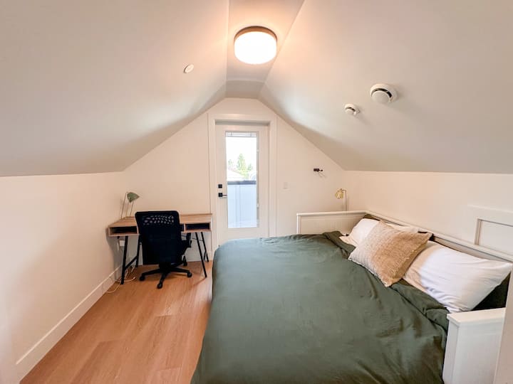 Loft In Vancouver - Burnaby