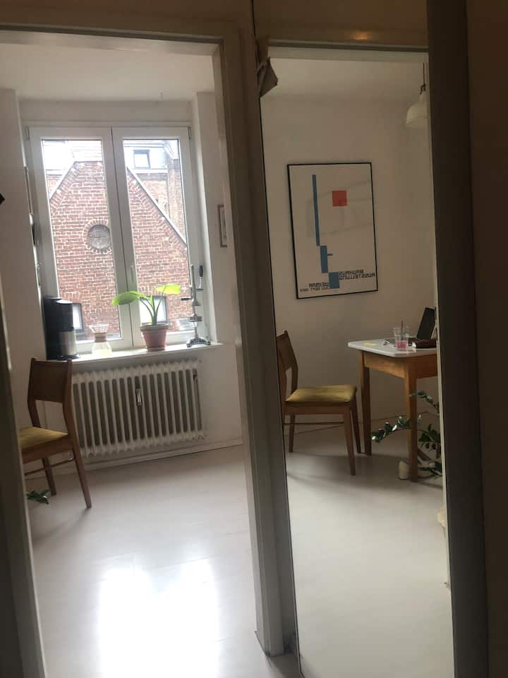 Charmante Altbauwohnung - Cologne