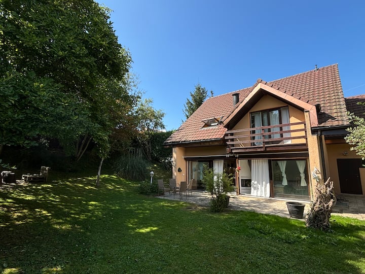 Rooms In The Hills Of Lausanne (House With Garden) - Lausanne
