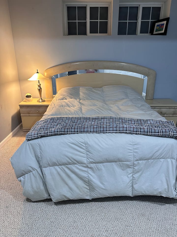 Precious And Economical Room In Port Potomac - Woodbridge, VA