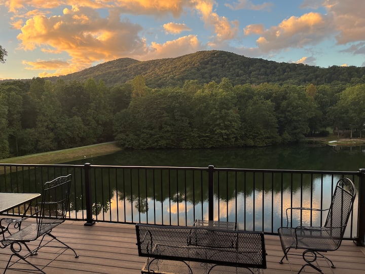 Monet At The Lake House - Cleveland, GA