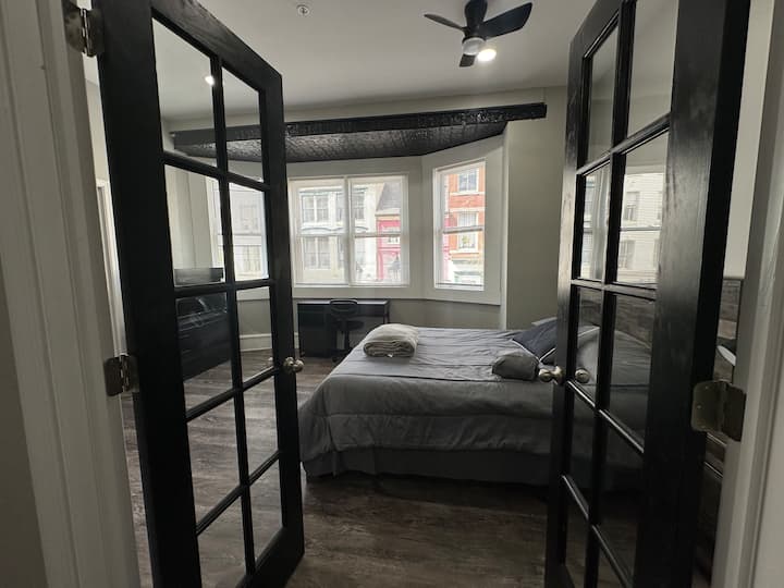 Luxury Apartment With Free Parking B - Wilmington, DE