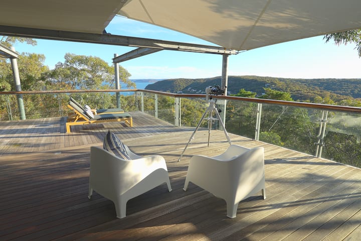 Bouddi Luxury Home With Stunning Beach & Bay Views - Avoca Beach