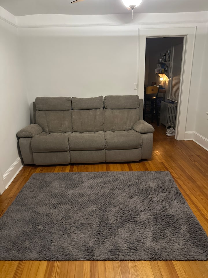 2 Bedroom 1 Bath 2nd Floor Apt - Morristown, NJ