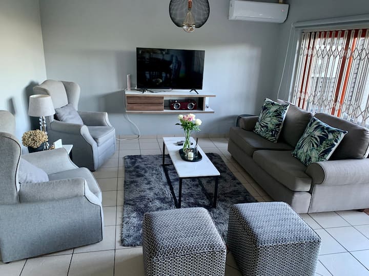 Chiltern Valley View - Queensburgh