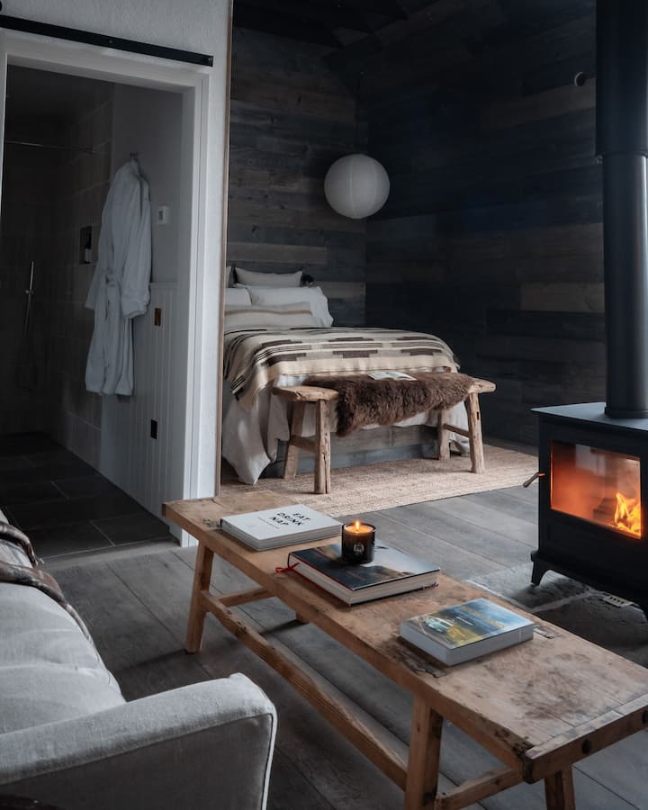 Rustic Luxury At The Dairy With Outdoor Bath. - Kirkcaldy