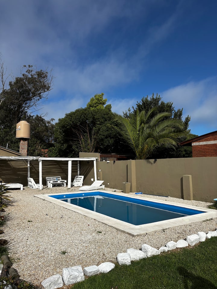 Alfar House: Sol, Pileta Y Playa - Mar del Plata