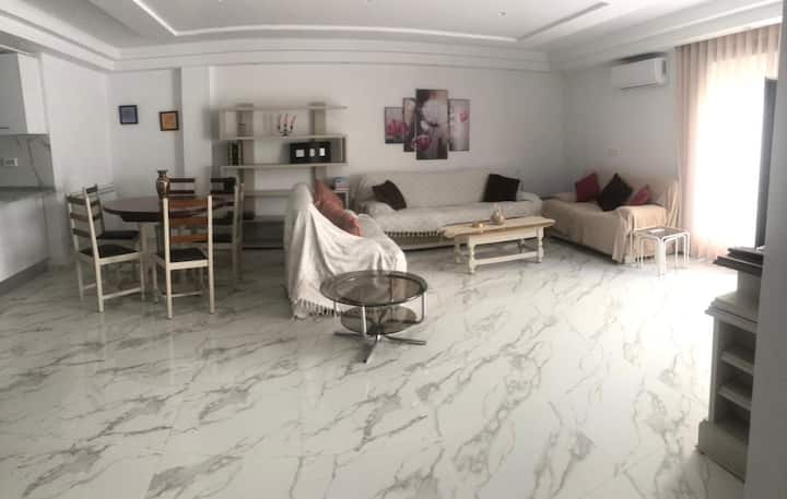 Charmant Appartement Avec Entrée Privée - Tunis