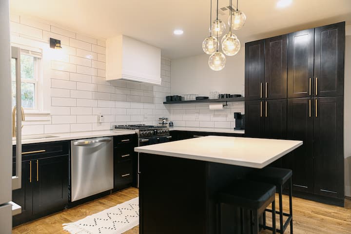 New! 3 Bedroom Home | Tu & Expo Center - Tulsa, OK