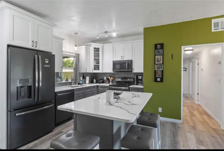 La Casa - Sanford, FL