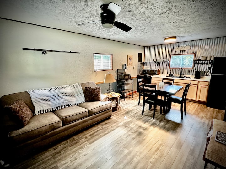 Wood Hollow Hills Cozy Cabin Near Ridgeview Trail - Breaks Interstate Park, Breaks