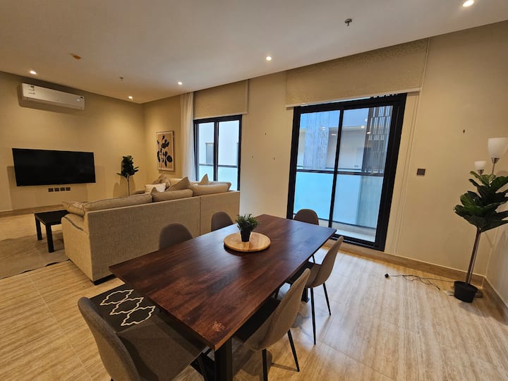Bright & Cozy 3br Apartment - Arabia Saudyjska
