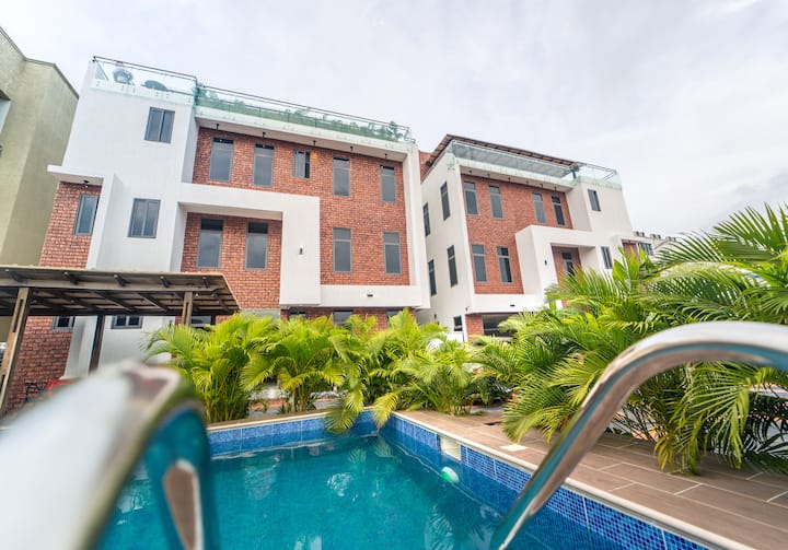 Cozy Apartment/pool/gym - Accra
