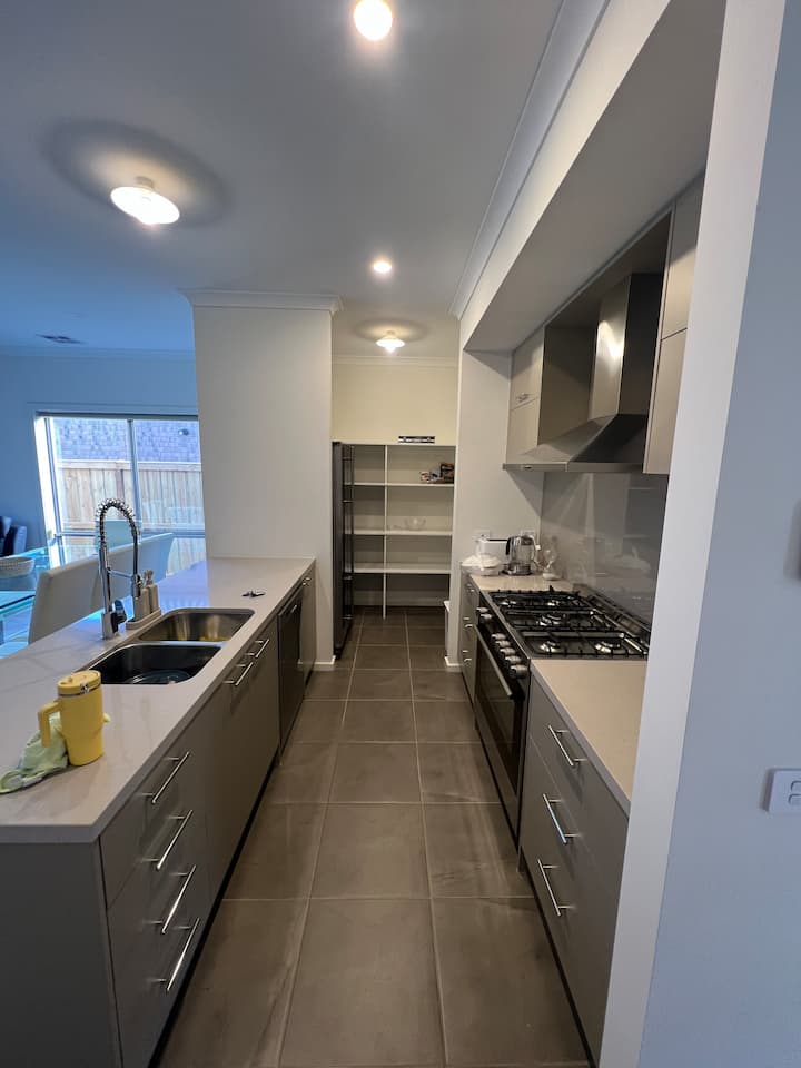Superb Stay In Heart Werribee - Werribee