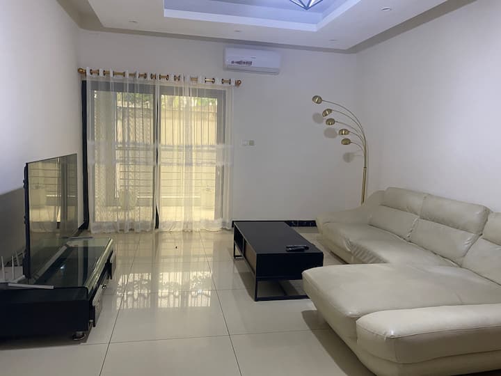 Agréable Appartement De 2 Chambres à Abidjan - Abidjan