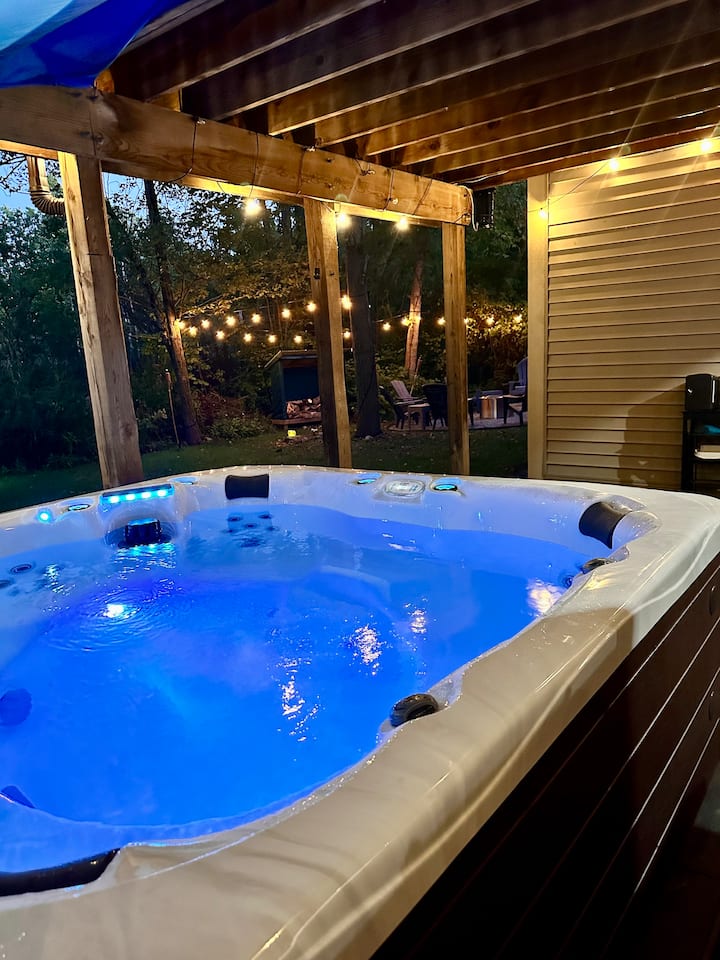 West Arbor Retreat 5 Mi To Stadium 8 Ppl Hot Tub - Pinckney Recreation Area, Pinckney