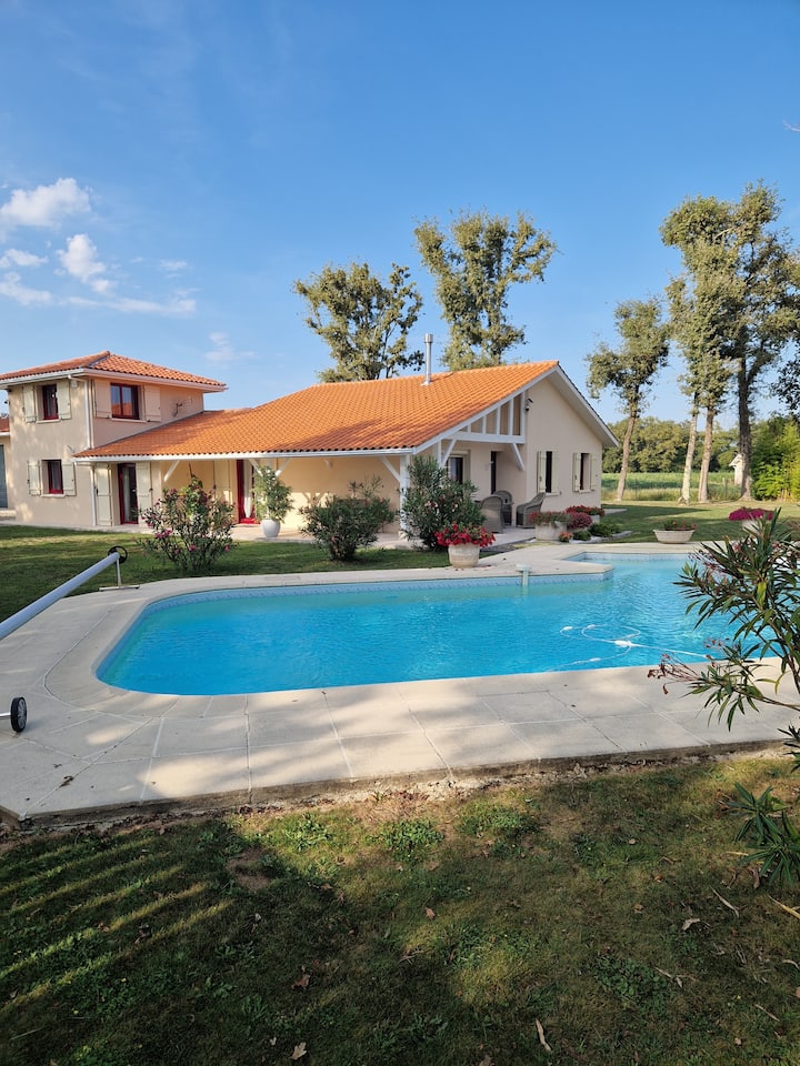 Maison Entière Avec Piscine - Eugénie-les-Bains