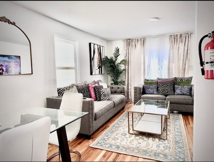 Exquisite 3 Kings Bed 5 Mins Ewr Airport - Newark, NJ