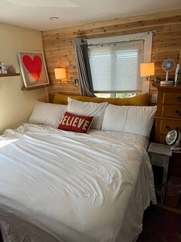Ocean Escape - Private Room Across From The Ocean - Hampton Beach, NH