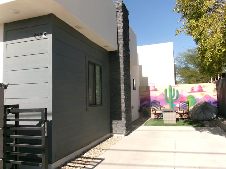 Downtown Livin’. Contemporary Vibes. Tiny Home. - Yuma, AZ