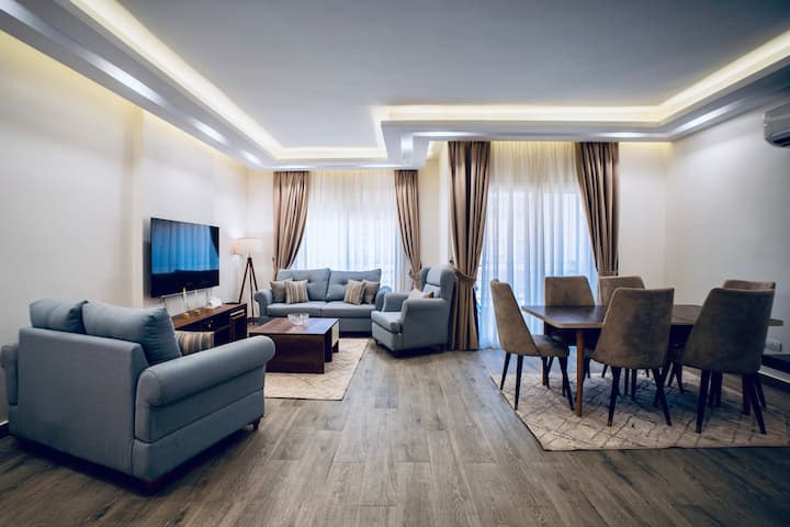 Elegant 3 Br Apartment In New Cairo - Egypt