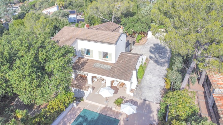 Villa 4*, 200m2, 4ch, Piscine, Ac, Tour De Mare - Fréjus