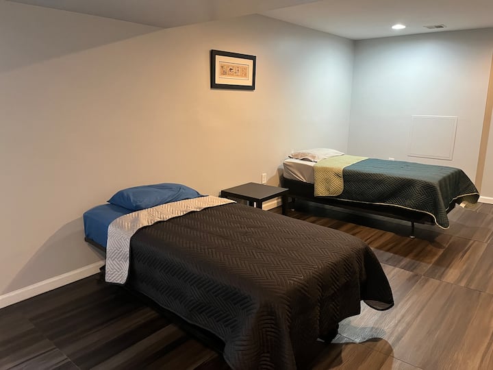 Private Room In Family House - Easton, PA