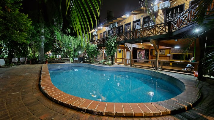 Triple, Céntrico, Piscina, Desayuno Incluido - Puerto Iguazú