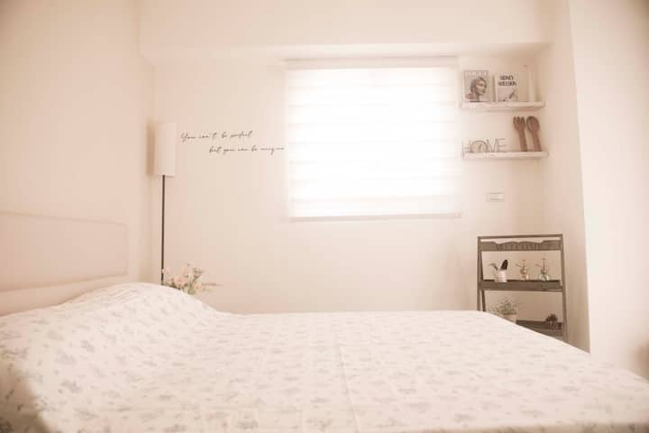 1-6人 日光奶油/步行6分鹽埕埔站/中山大學/流行音樂中心/西子灣/旗津/短月租 - Kaohsiung City