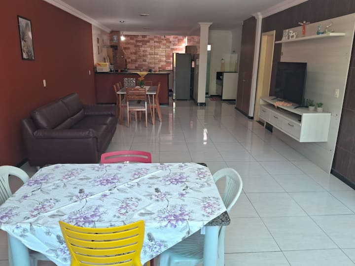 Apartamento Amplo - Vitória