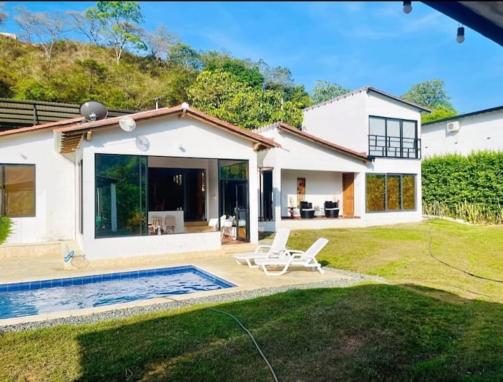 Alojamiento En Sopetran - Sopetrán