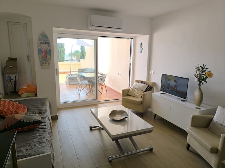 Cosy Appartement Avec Vue Mer - Albufeira