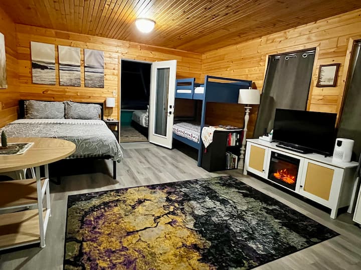 Lakeview Hideaway - Manitoba